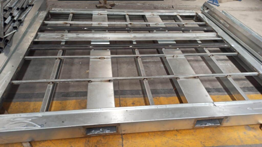 Telecom Shelter - GSM container - Equipment Cabin - IP65 - Data Center